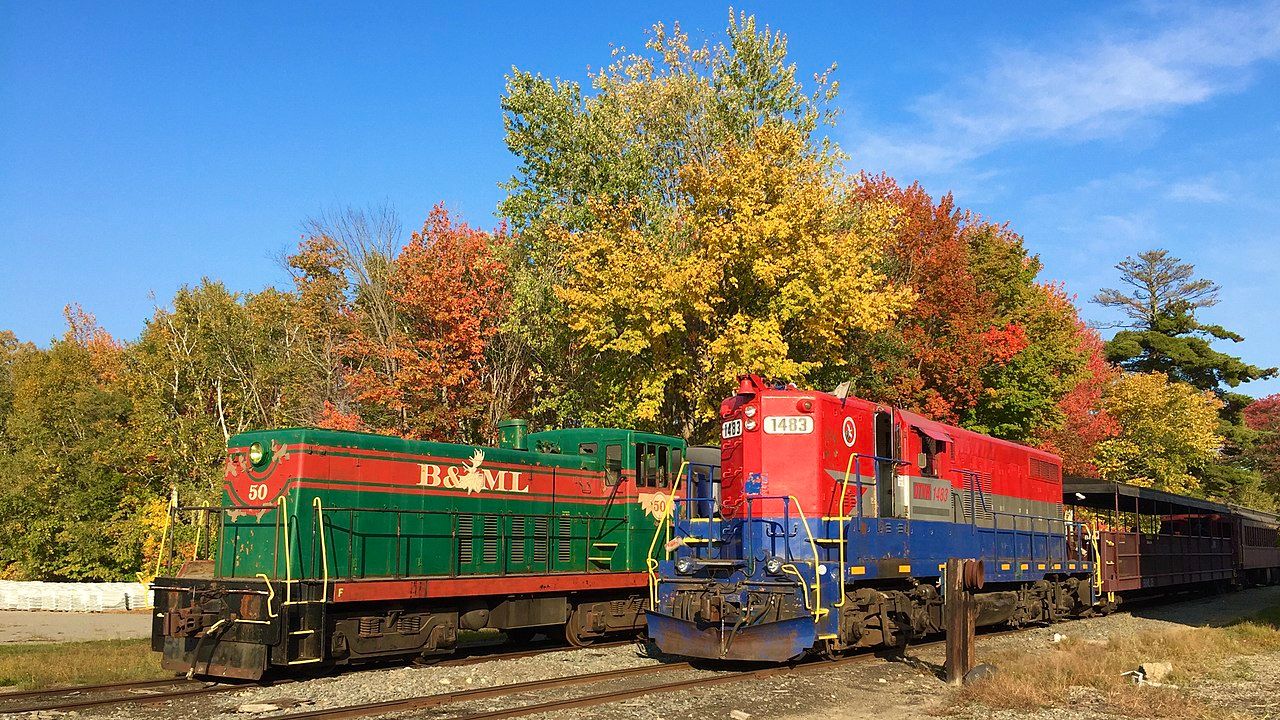 10 Scenic Train Rides Throughout East Coast With The Best Views