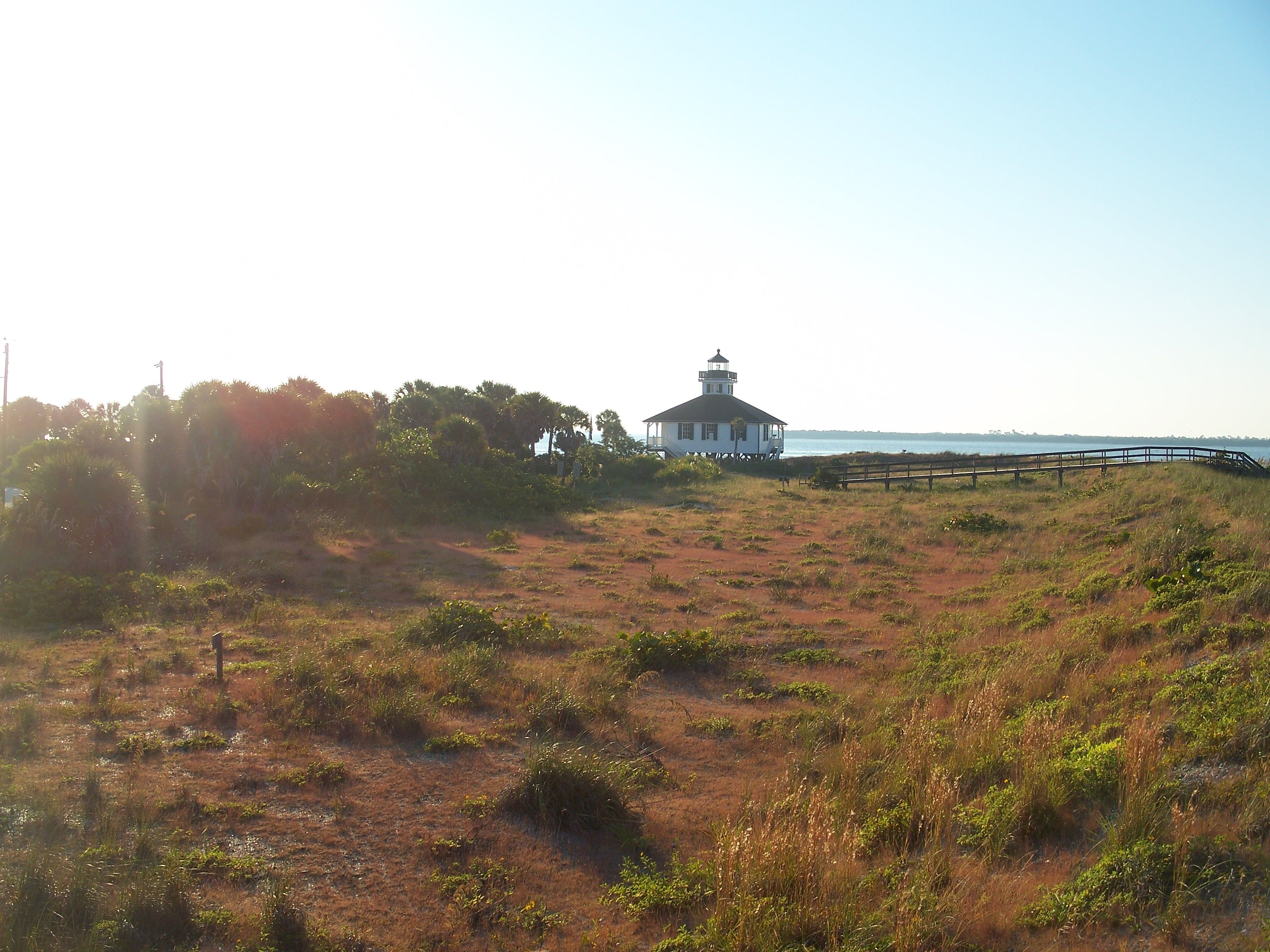 10 Small Island Destinations That Have A Small-Town Feel