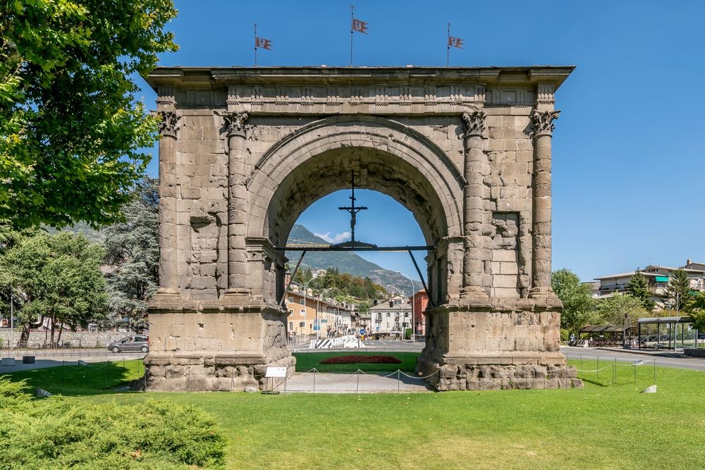This Charming Alpine Italian Town Is Actually Full Of Ancient Roman ...