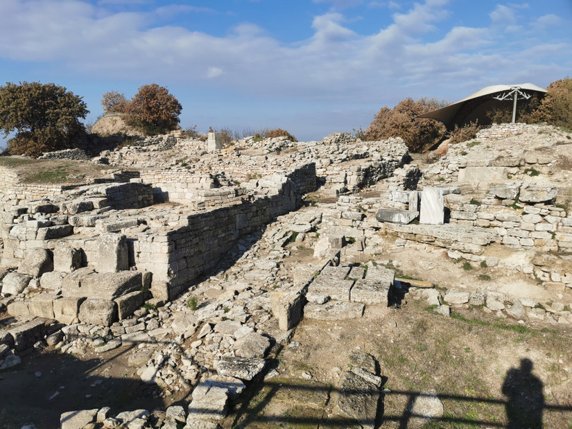 See The Trojan Horse From 2004's 'Troy' Near The Archeological Site Of ...