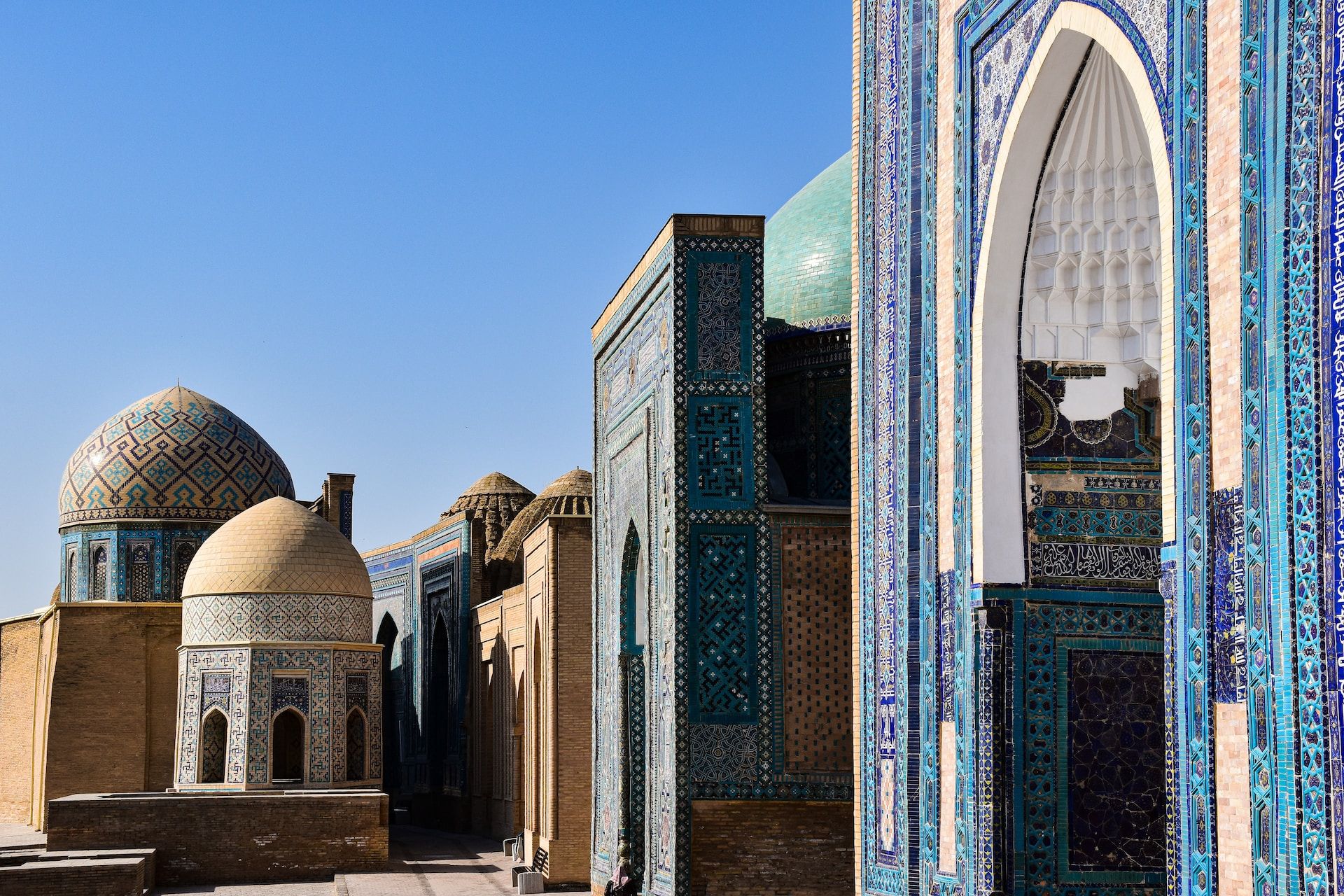 10 Of The Most Beautiful Tombs In The World