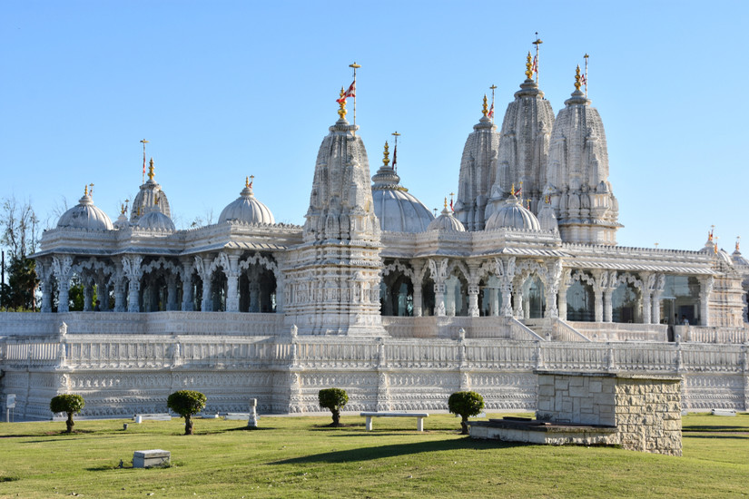 These Are 10 Of The Great Hindu Temples To Visit In The USA