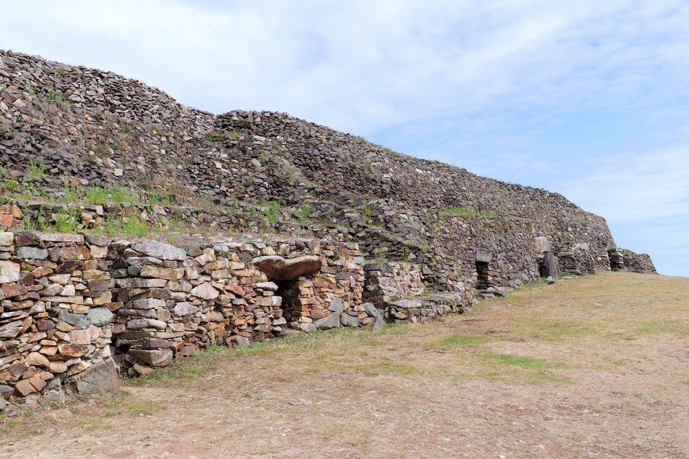 This French Neolithic Site Is One Of The Oldest Man-Made Structures In ...