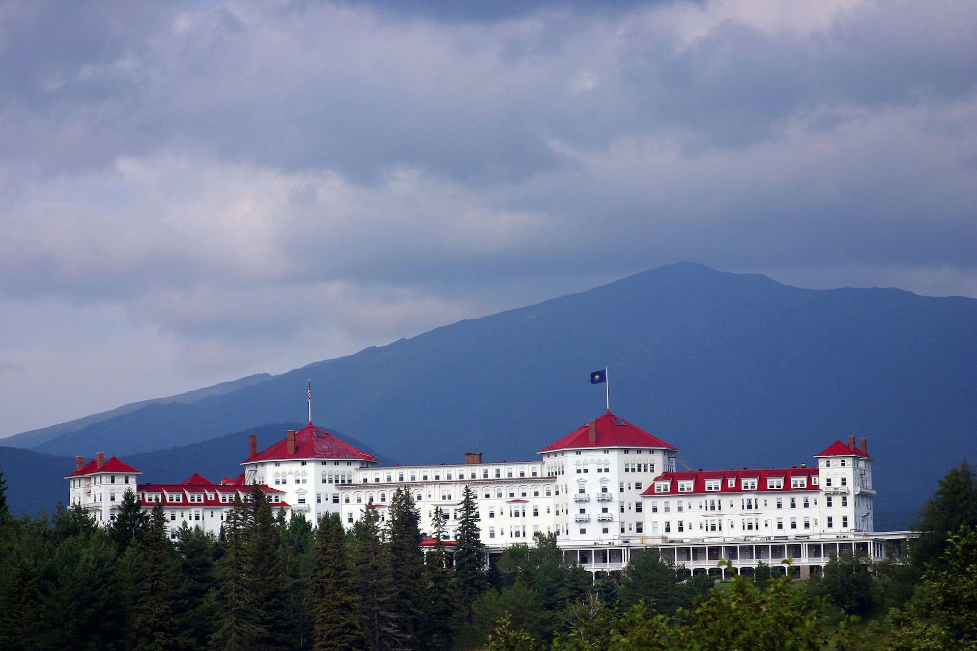 10 Incredible Things To Know About The Omni Mount Washington Resort