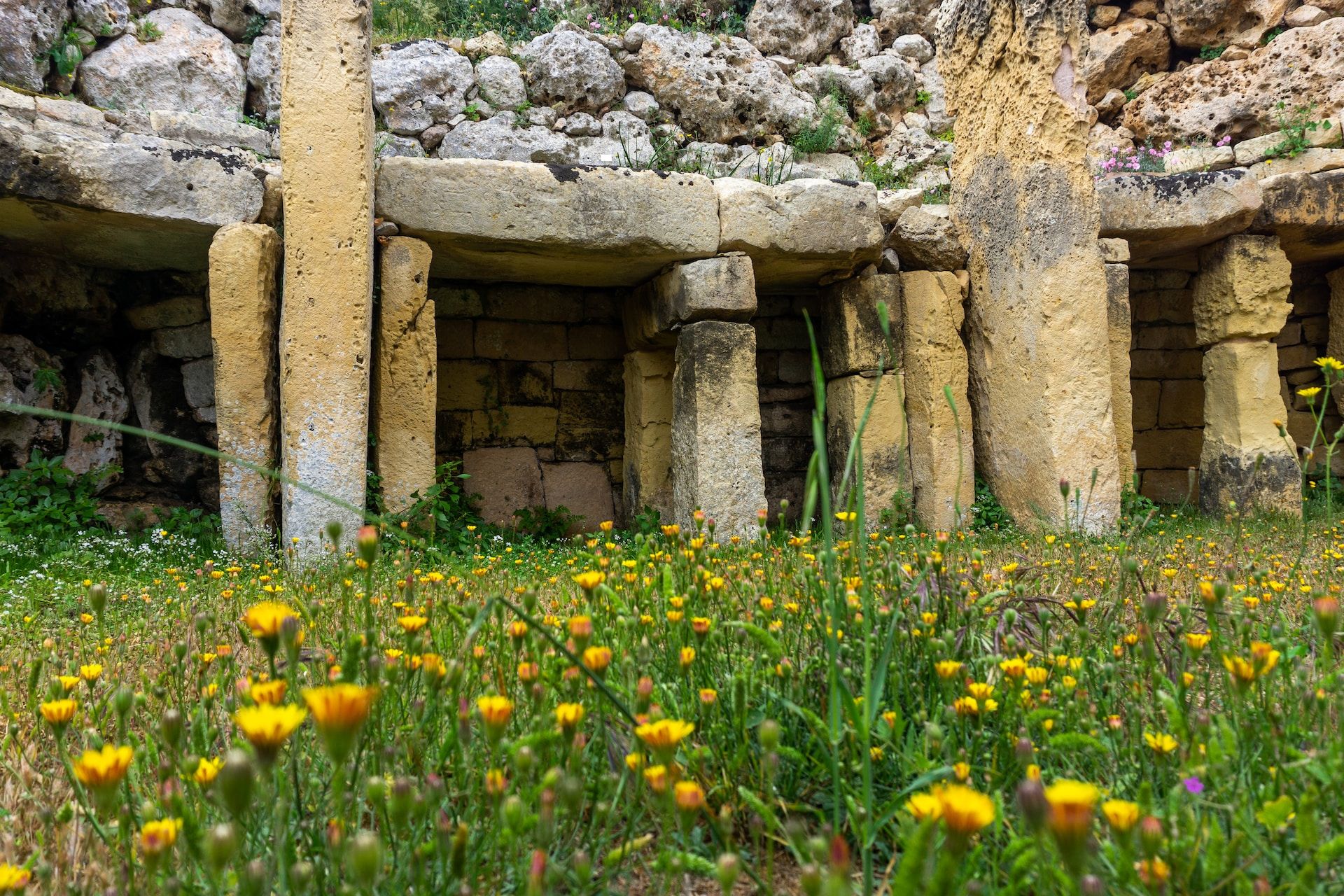 This Malta's Prehistoric Temple Is Almost One Thousand Years Older Than ...
