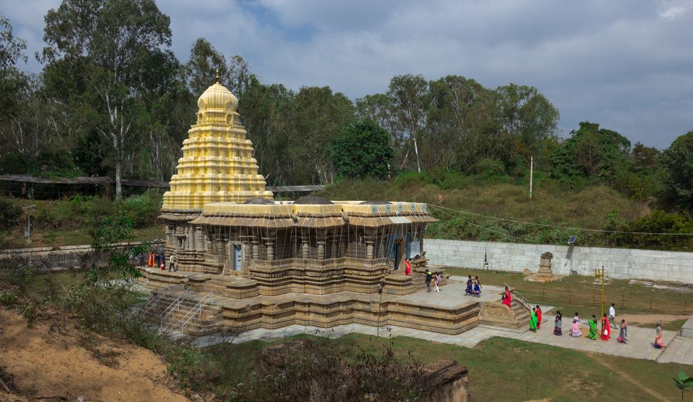 This Mysterious Indian Town Is Full Of Temples But Most Are Now Buried ...