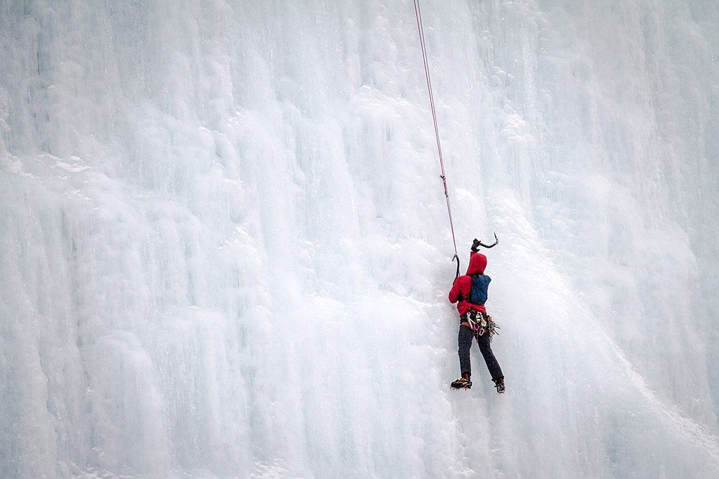 Visiting Banff In Winter? 10 Things To Do During Your Scenic Mountain ...