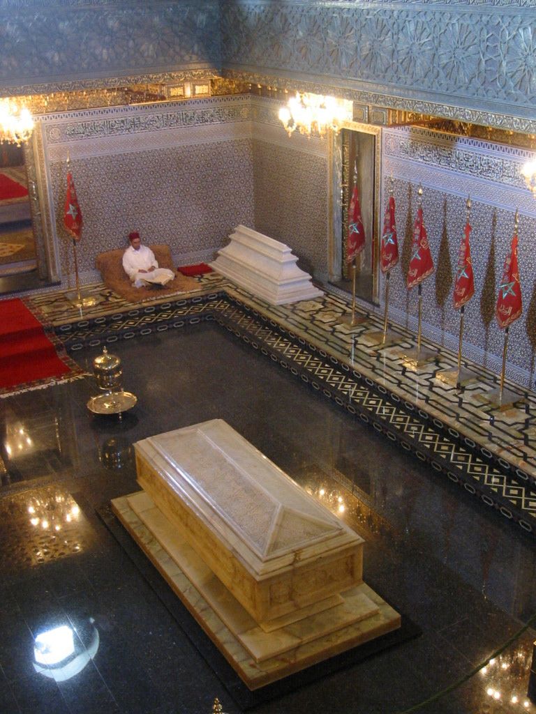 10 Most Iconic & Famous Mausoleums Around The World
