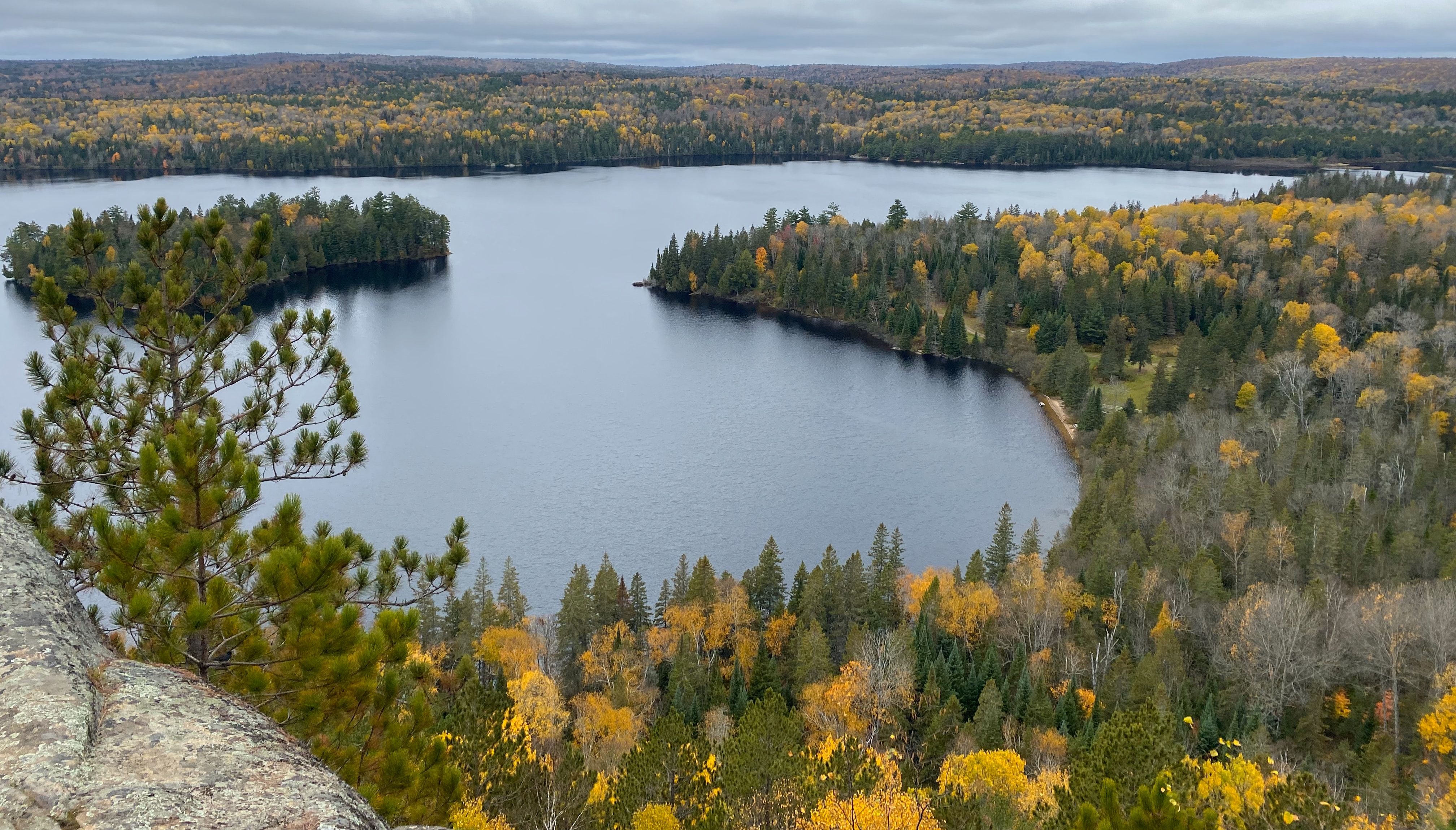 10 Best Hiking Trails In Algonquin Park For Fall Foliage