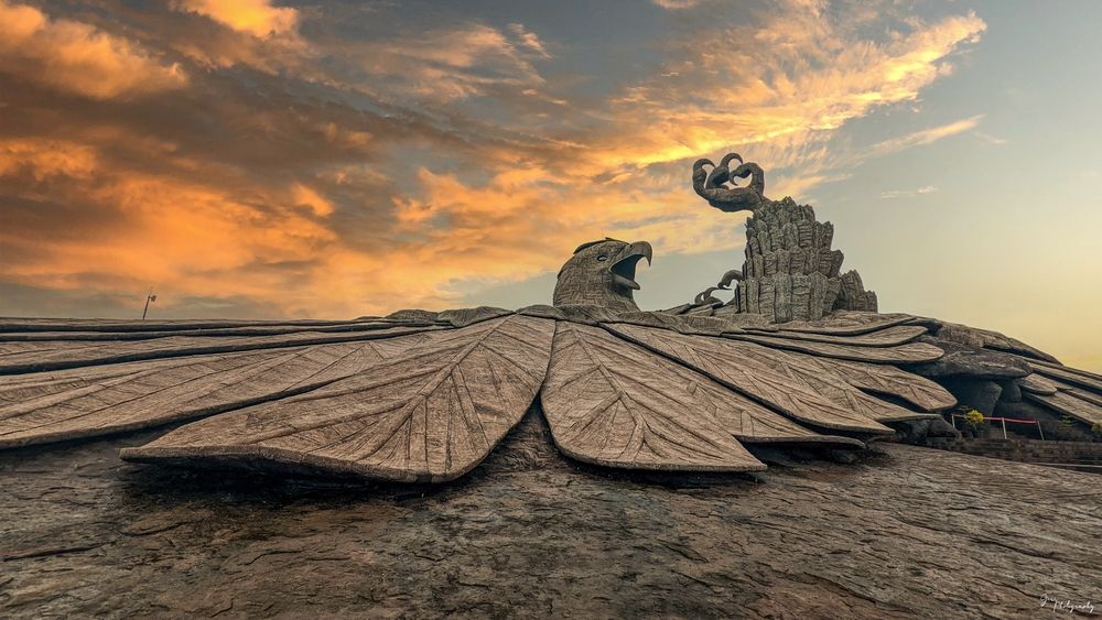 See The World's Largest Bird Statue In India (& Learn The Mythological ...