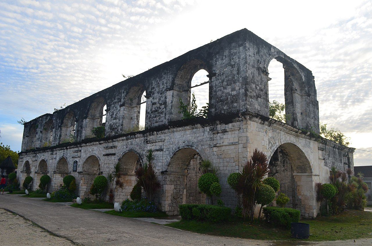 An Underrated Destination In The Philippines: 10 Things To Do In Oslob ...