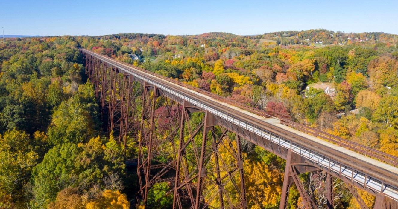 10 Scenic Train Rides Throughout New England With The Best Views