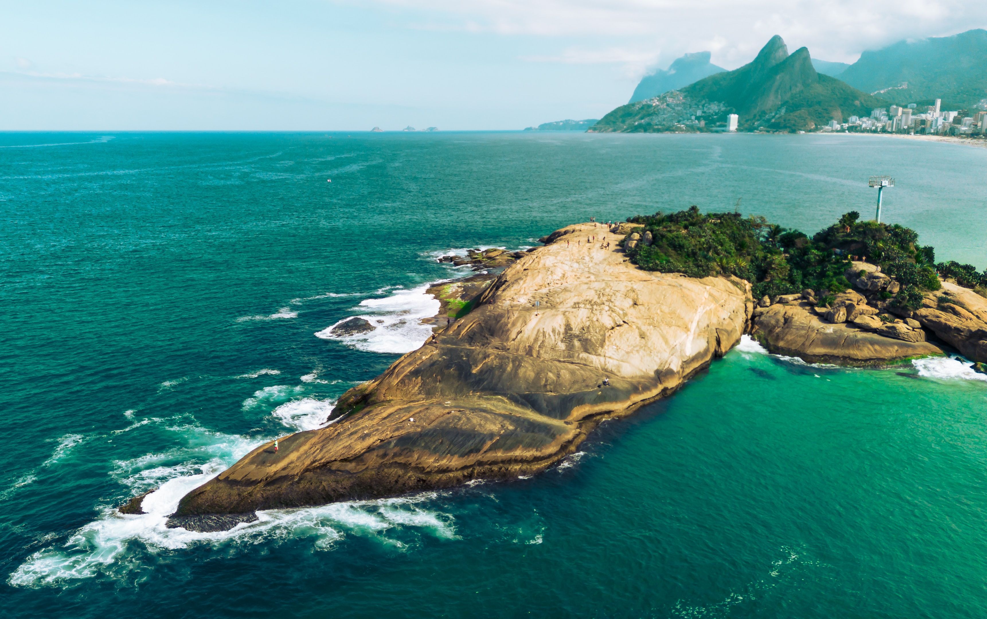 10 Best Beaches In Rio de Janeiro You Should See