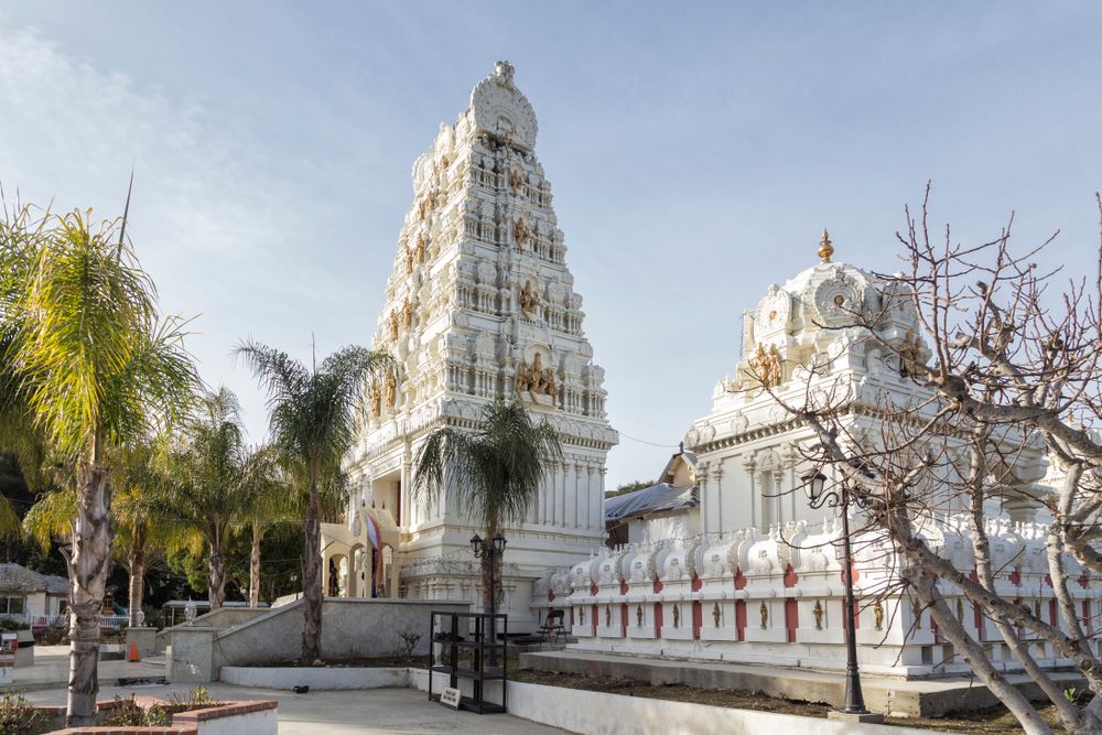 These Are 10 Of The Great Hindu Temples To Visit In The USA