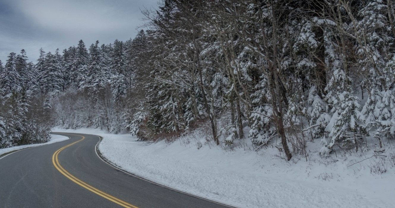 10 Winter Road Trips In Tennessee That Show Off The Snowy Smokies