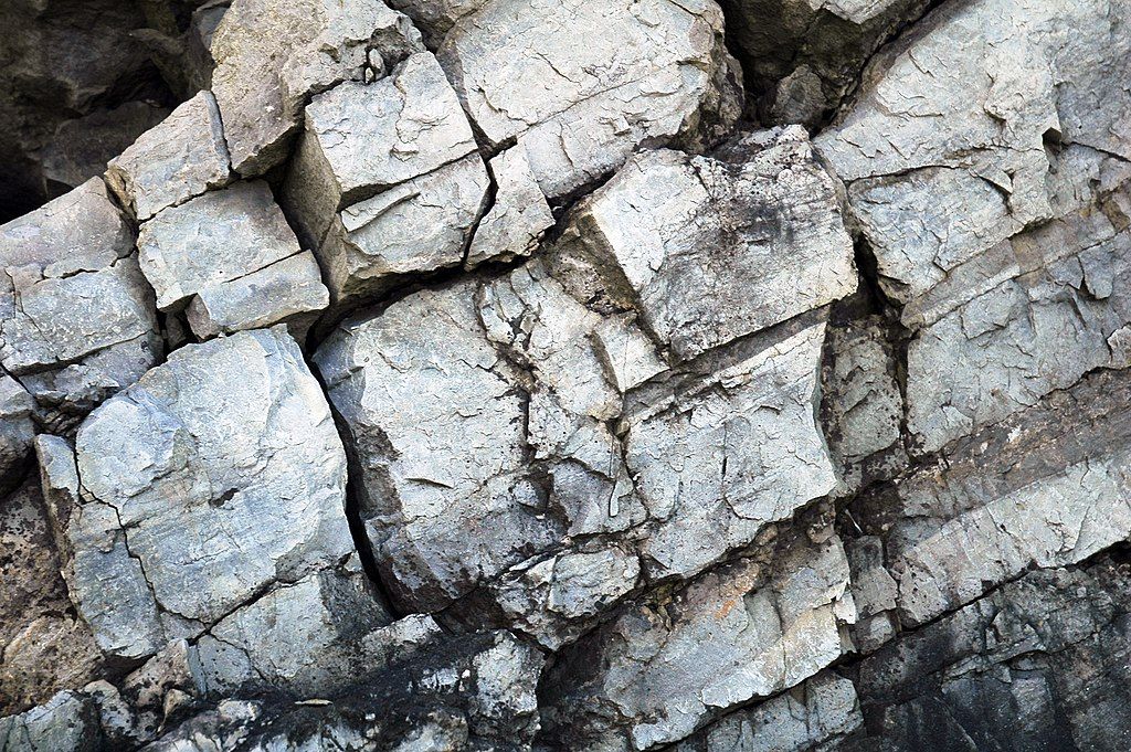 10 Incredible Caves Worth Seeking Out In Vermont