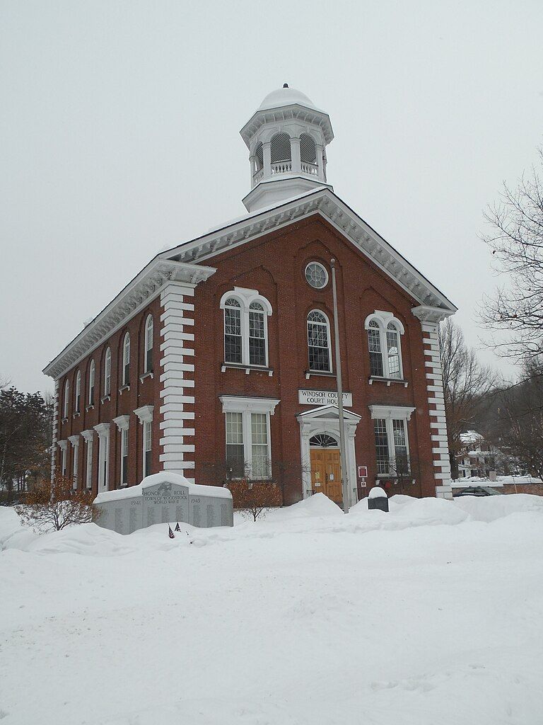 10 Most Beautiful Snow-Covered Small Towns To Visit In Vermont This Winter