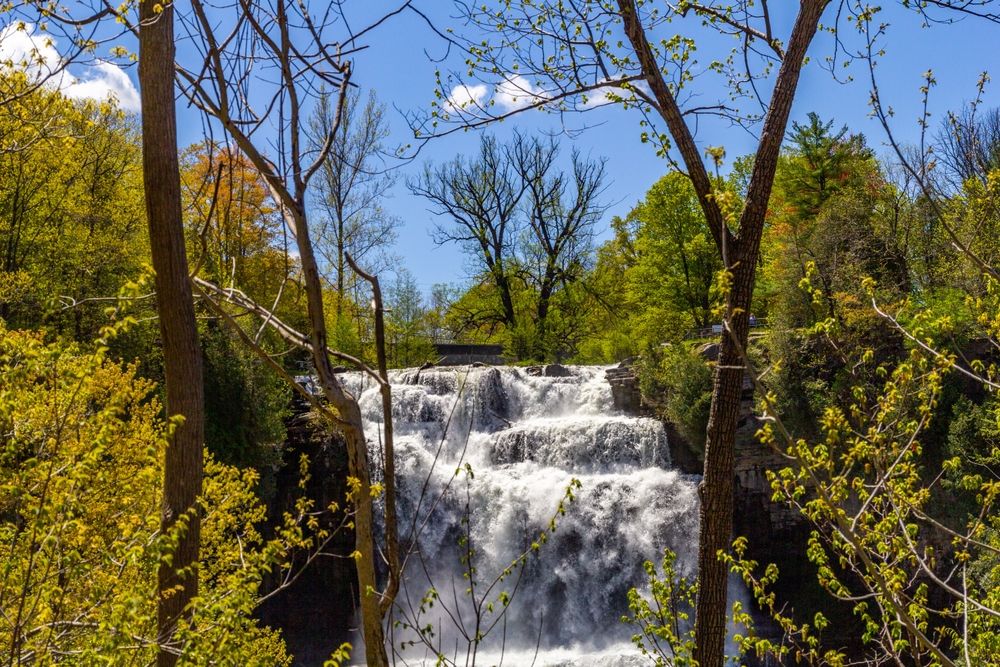 10 Rural Small Towns In New York That Are As Charming As They Are Scenic