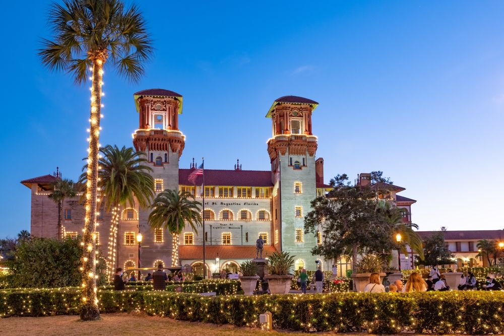 10 Best Places To Celebrate Christmas Around The US