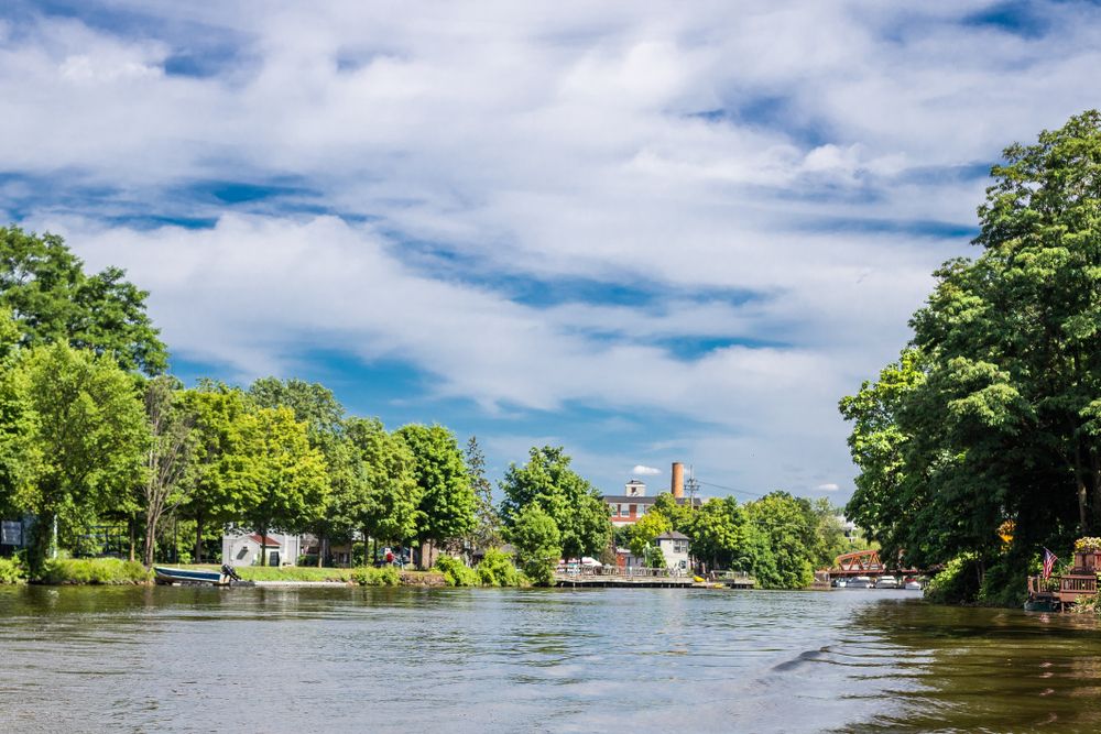 10 Rural Small Towns In New York That Are As Charming As They Are Scenic