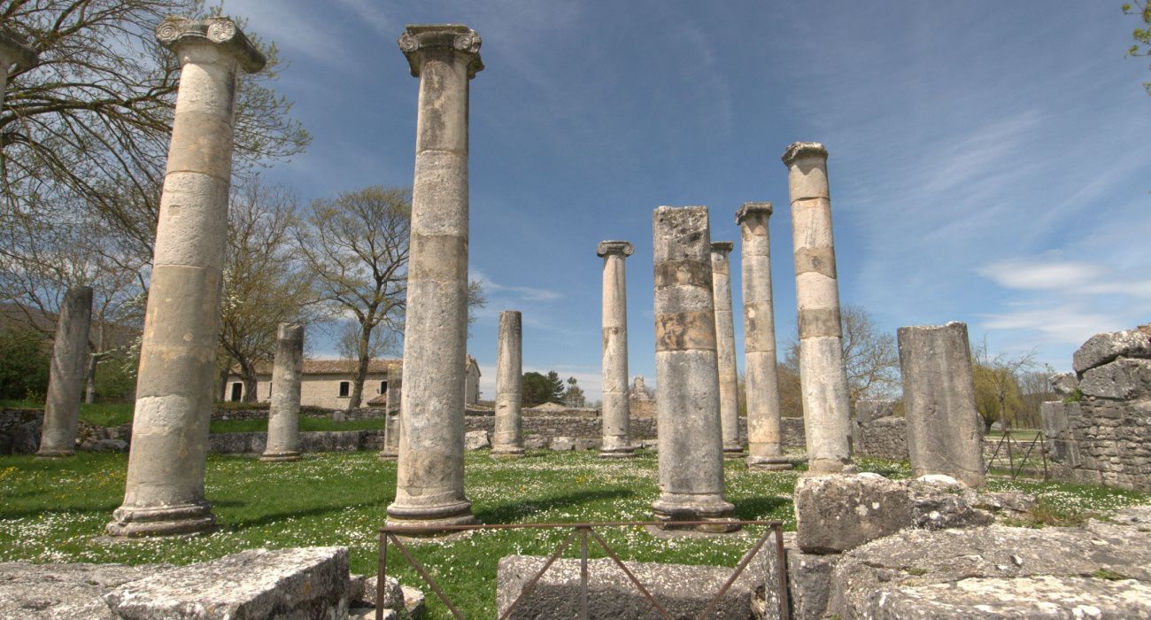 This Forgotten Roman City Is One Of Southern Italy's Best-Kept Secrets