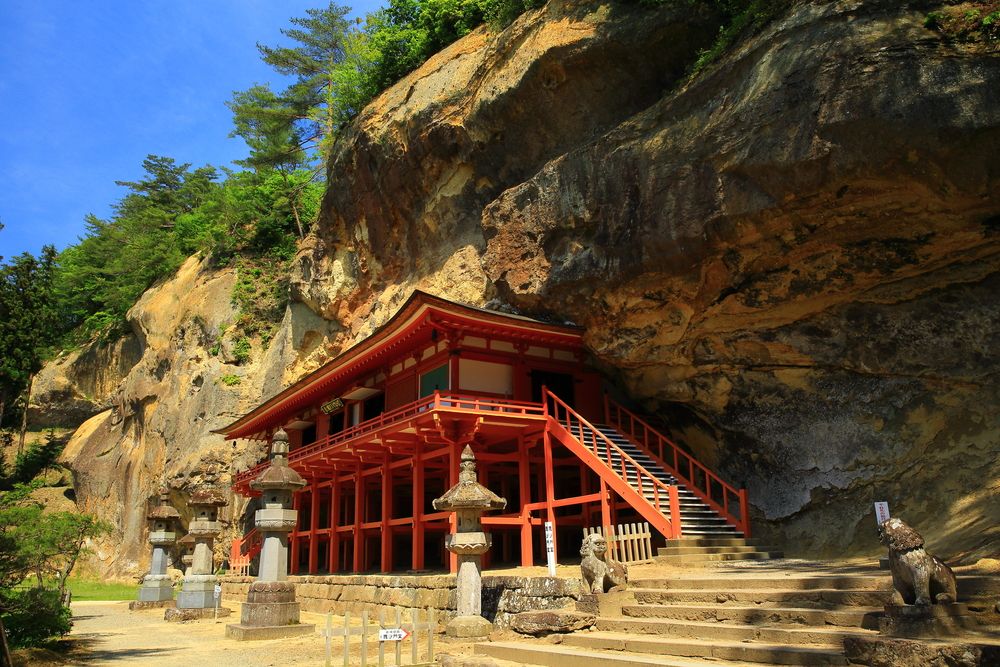 10 Of The Most Beautiful Hiking Trails In Japan As Of 2023