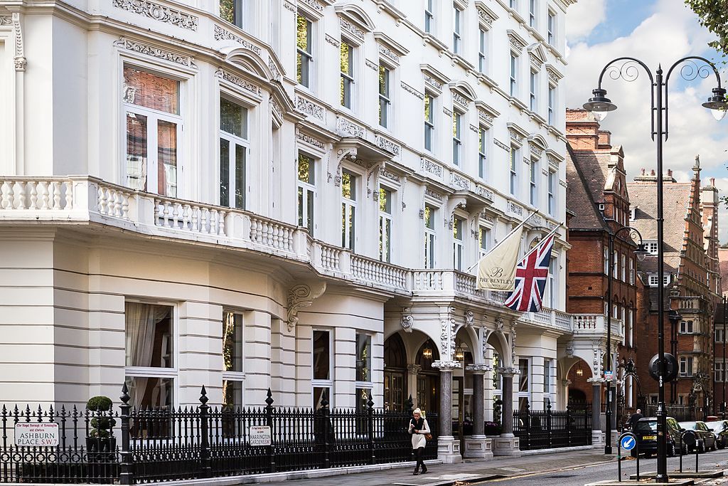 10 Best Historic Hotels In London You Should Book