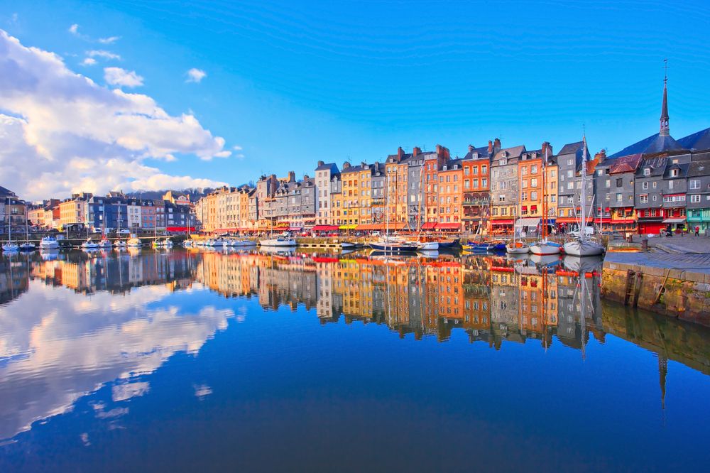 10 Unique Cities In France With A Medieval History