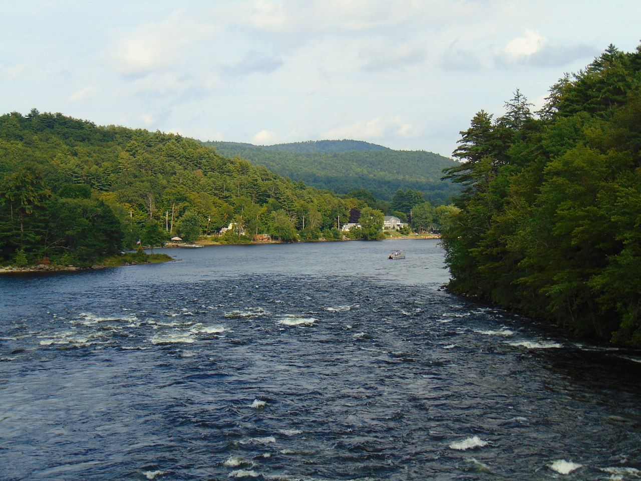 10 Natural Springs In New York You Can Reach By Hiking