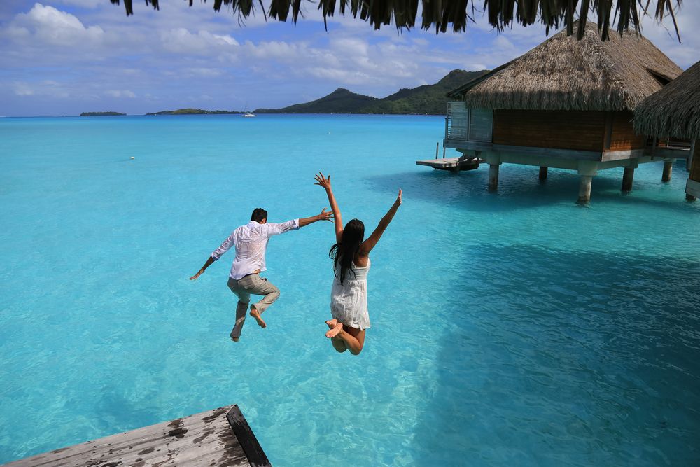 10 Honeymoon Destinations For Couples Looking To Hit The Beach After A ...