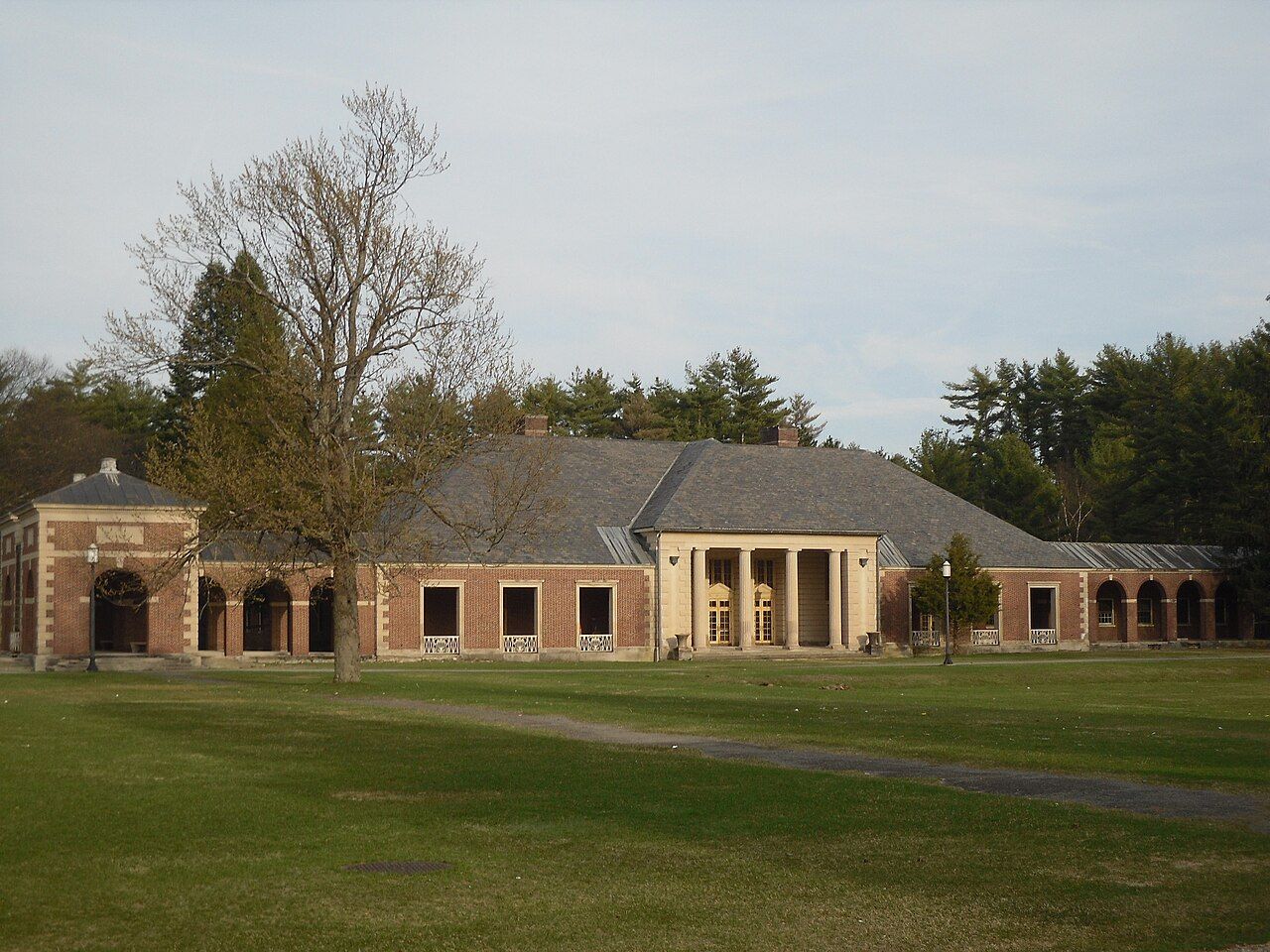 10 Natural Springs In New York You Can Reach By Hiking