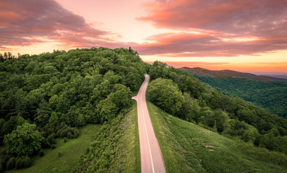 10 Epic Drives To Scenic Mountain Summits In The U.S.