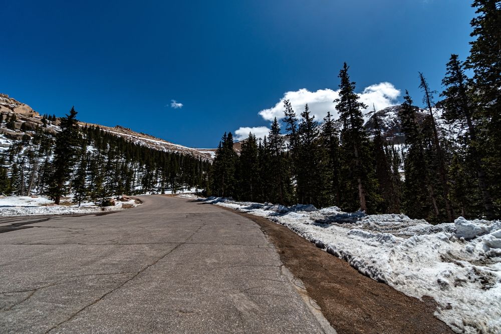 10 Epic Drives To Scenic Mountain Summits In The U.S.