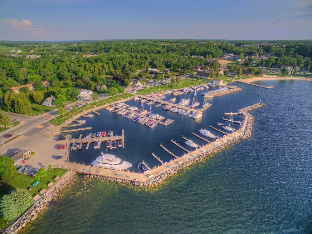 10 Scenic, But Underrated Small Towns In Wisconsin