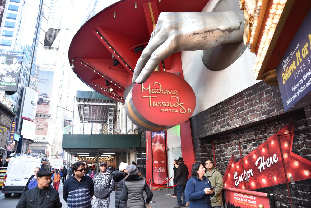 7 Tourist Traps Near Times Square, Plus Alternatives
