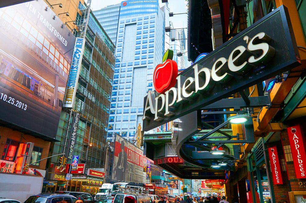 7 Tourist Traps Near Times Square, Plus Alternatives
