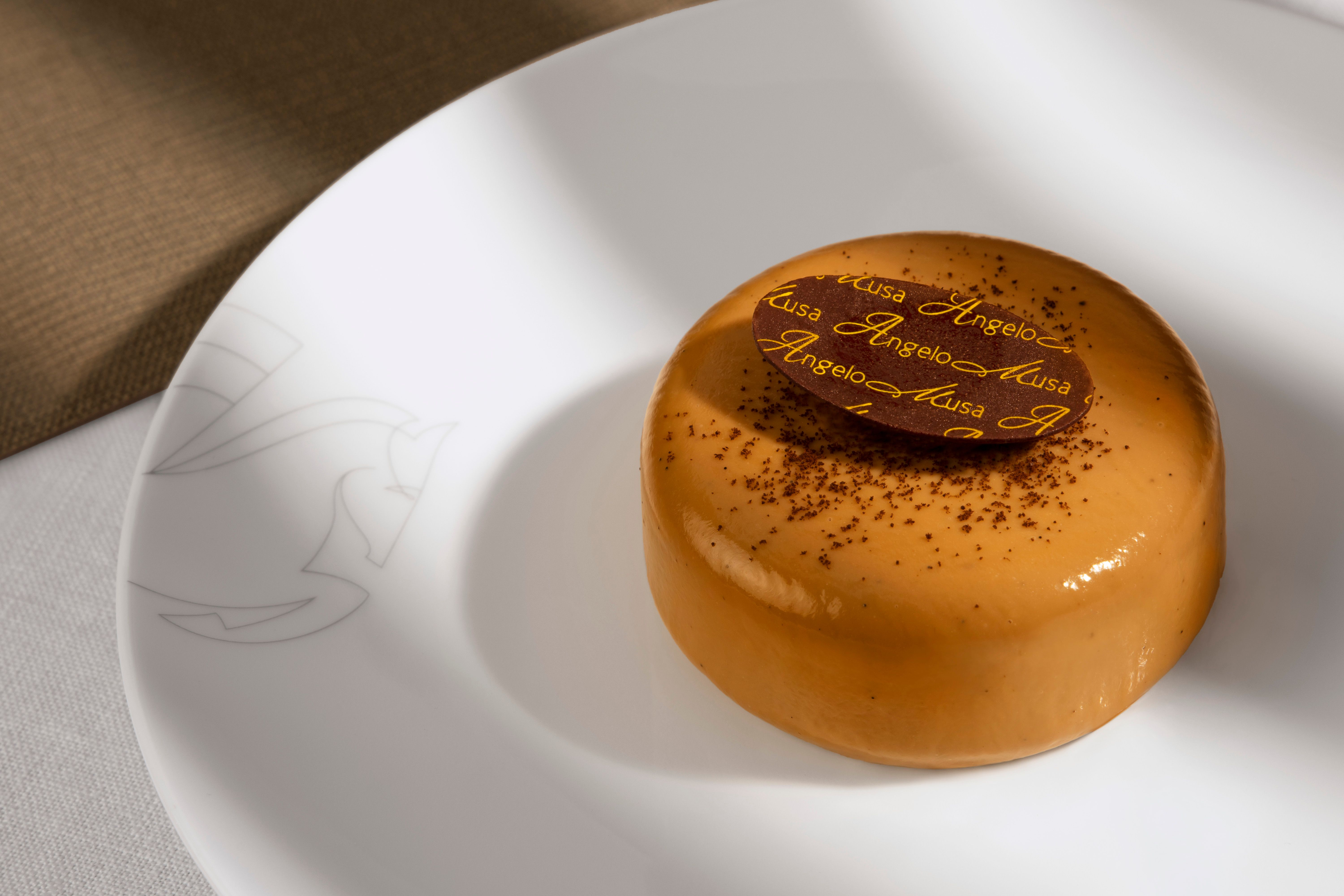 7 Best Dining Experiences In Business Class