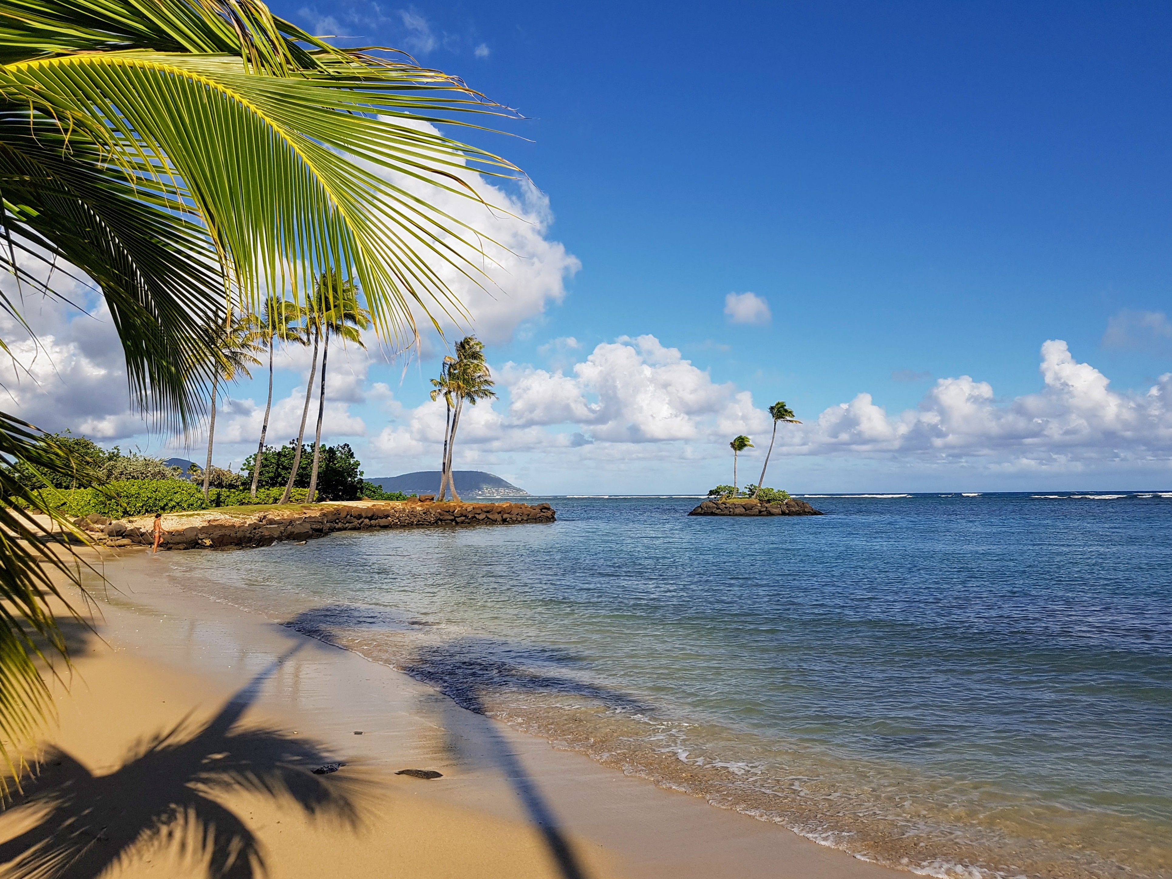 Best Beaches Within A 1-Hour Drive From Honolulu