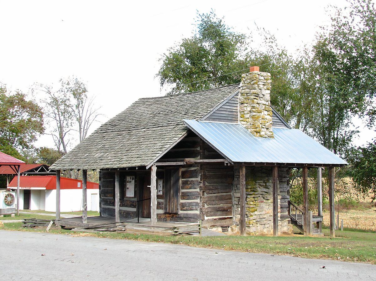 5 Eerie Appalachian Folk Stories (& Where They Take Place)