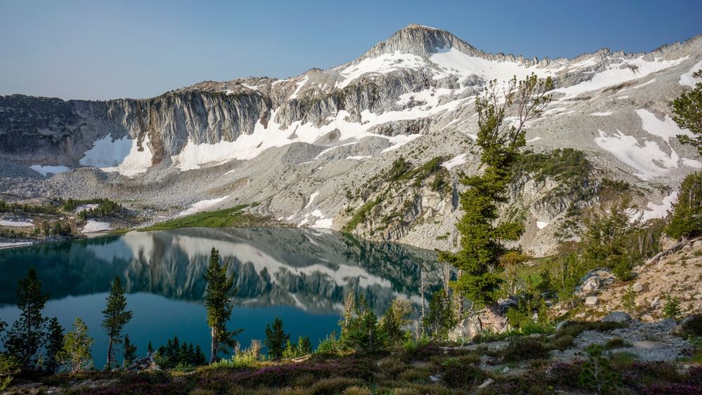 7 Steepest Hikes With The Most Elevation Gain In Oregon