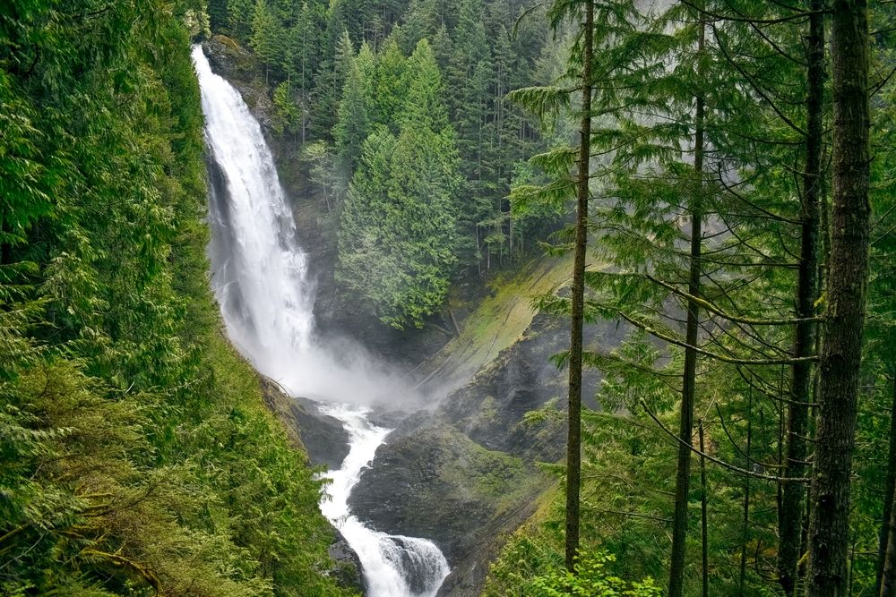 9 Hidden Gem Hikes Within Driving Distance Of Seattle