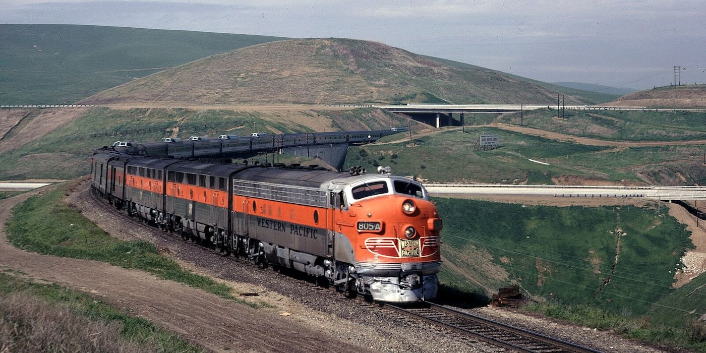 Visit Rocky Mountain National Park On This Scenic Amtrak Route
