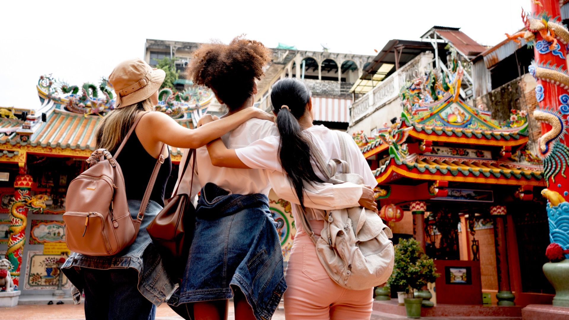 Dos & Don’ts: Ultimate Guide For US Travelers To Asia