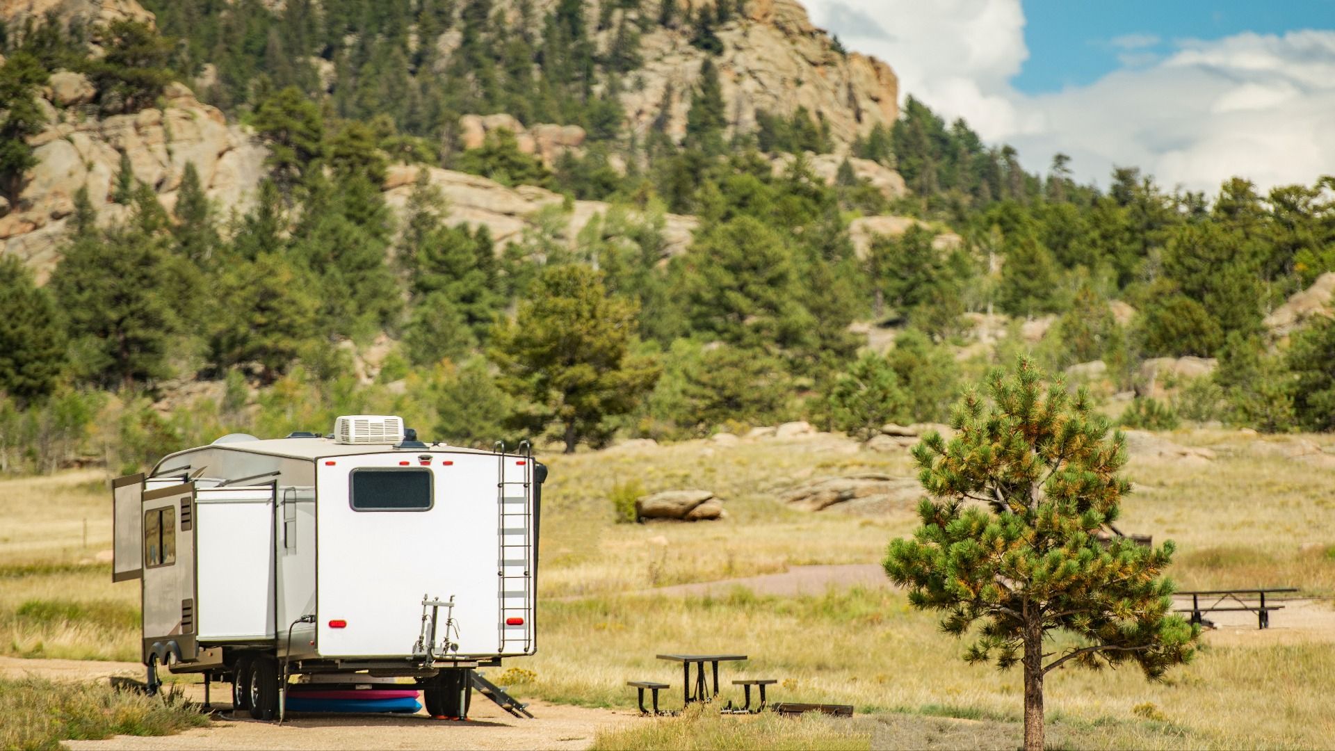 7 Best Places To Visit By RV In Colorado This Summer