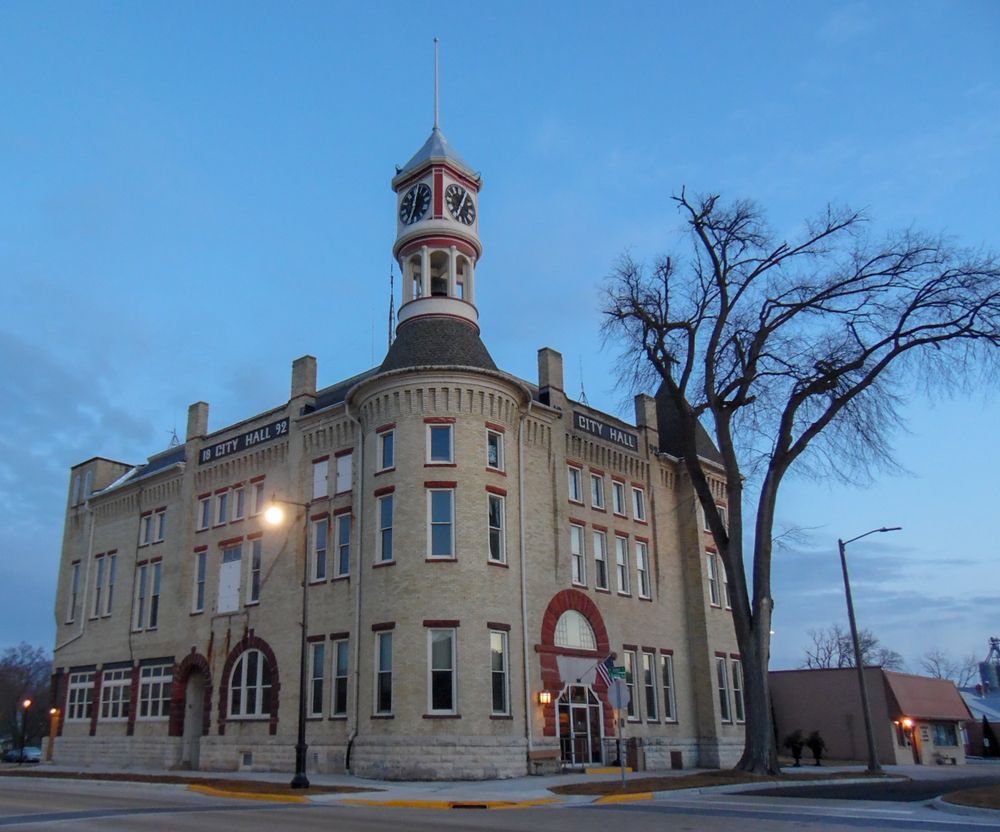 7 Unique Stops To Make On The Newest Borealis Amtrak Route