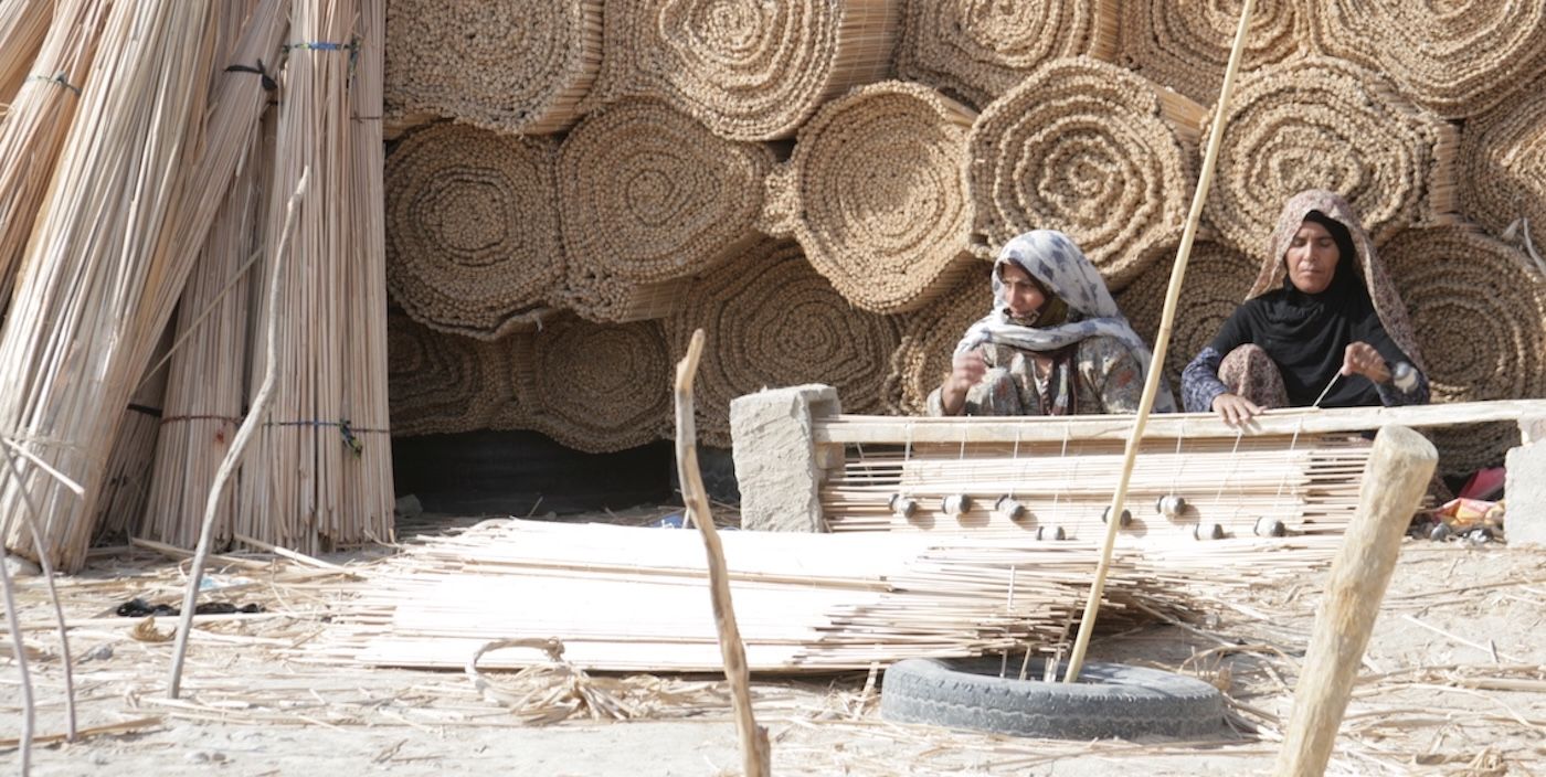 7 Most Uninhabitable Places On Earth (Where People Actually Live)