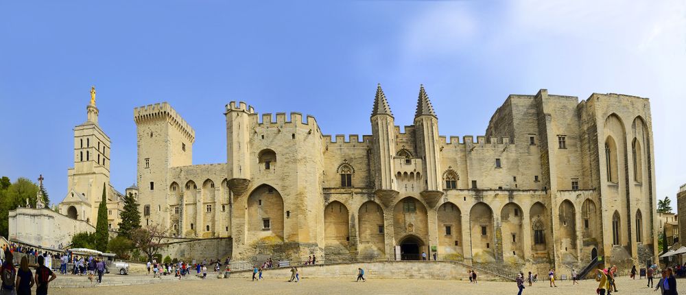 Skip Versailles For These Underrated Palaces In Europe