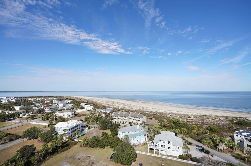 8 Beach Destinations That Are Cheaper In The Fall