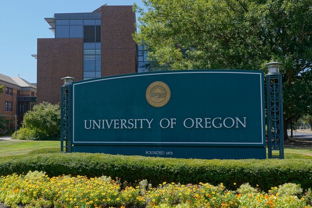 Why Visit The "Boulder Of Oregon"