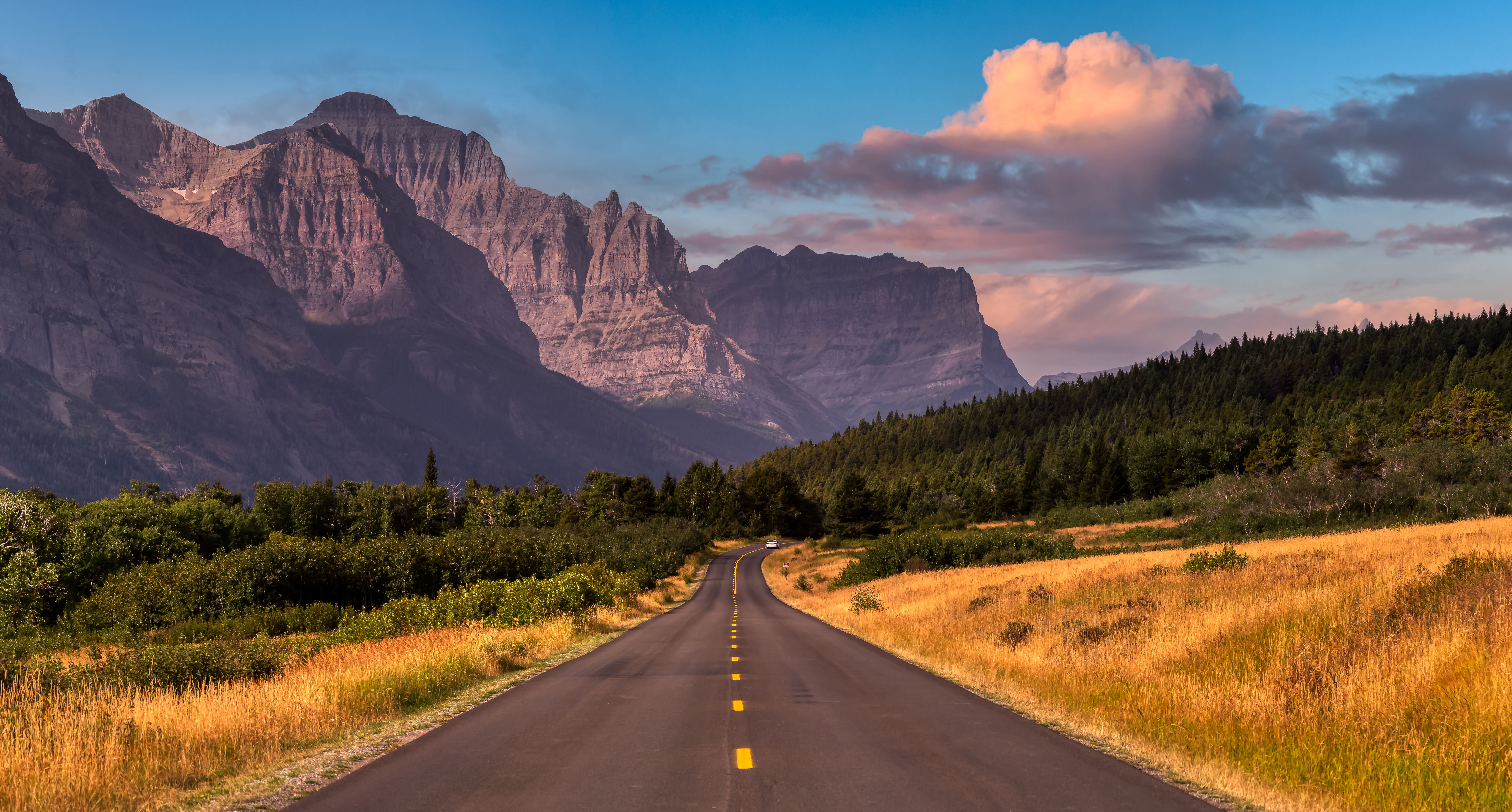 This Adorable Small Town Is Right On Glacier National Park's Doorstep